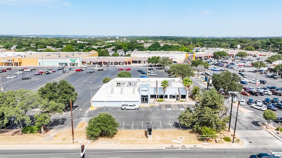 Bandera Festival Shopping Center/San Antonio, Texas
