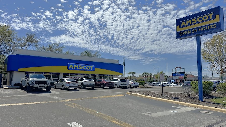 Amscot/Kissimmee, Florida