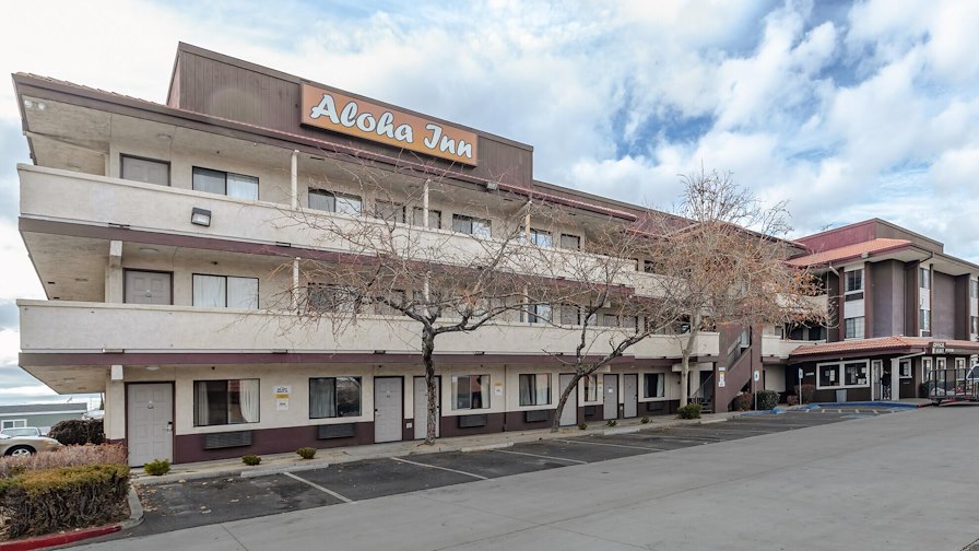 Aloha Inn/Sparks, Nevada