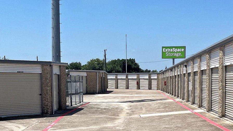 Texas Self Storage | Marcus & Millichap