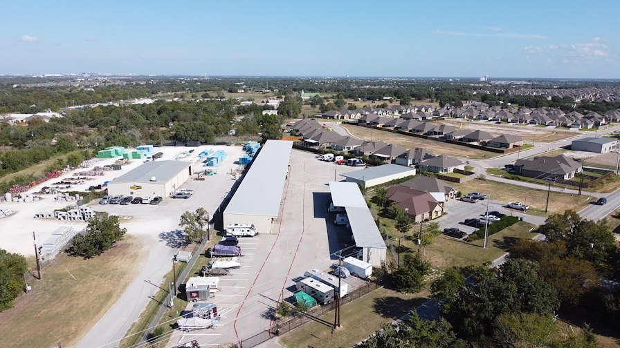 Texas Self Storage | Marcus & Millichap