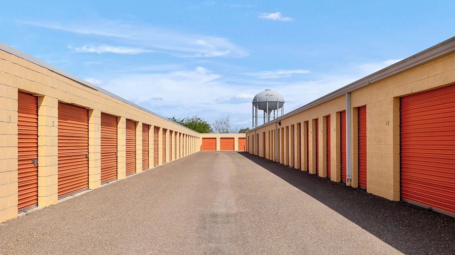 Texas Self Storage | Marcus & Millichap